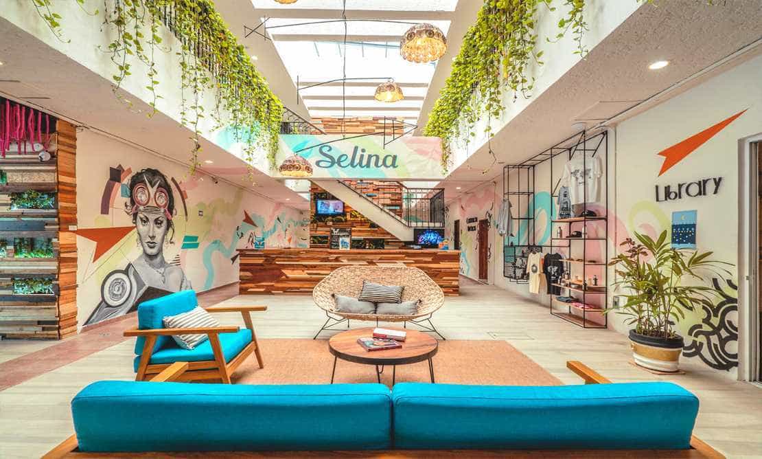 Selina. El hotel para nómades digitales abre sus puertas en Argentina ...
